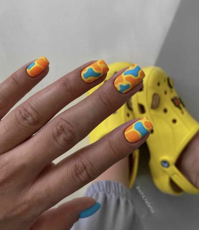 Соковитий помаранчевий стильні ідеї манікюру на останній місяць літа 2023 Читайте на Ukr Net